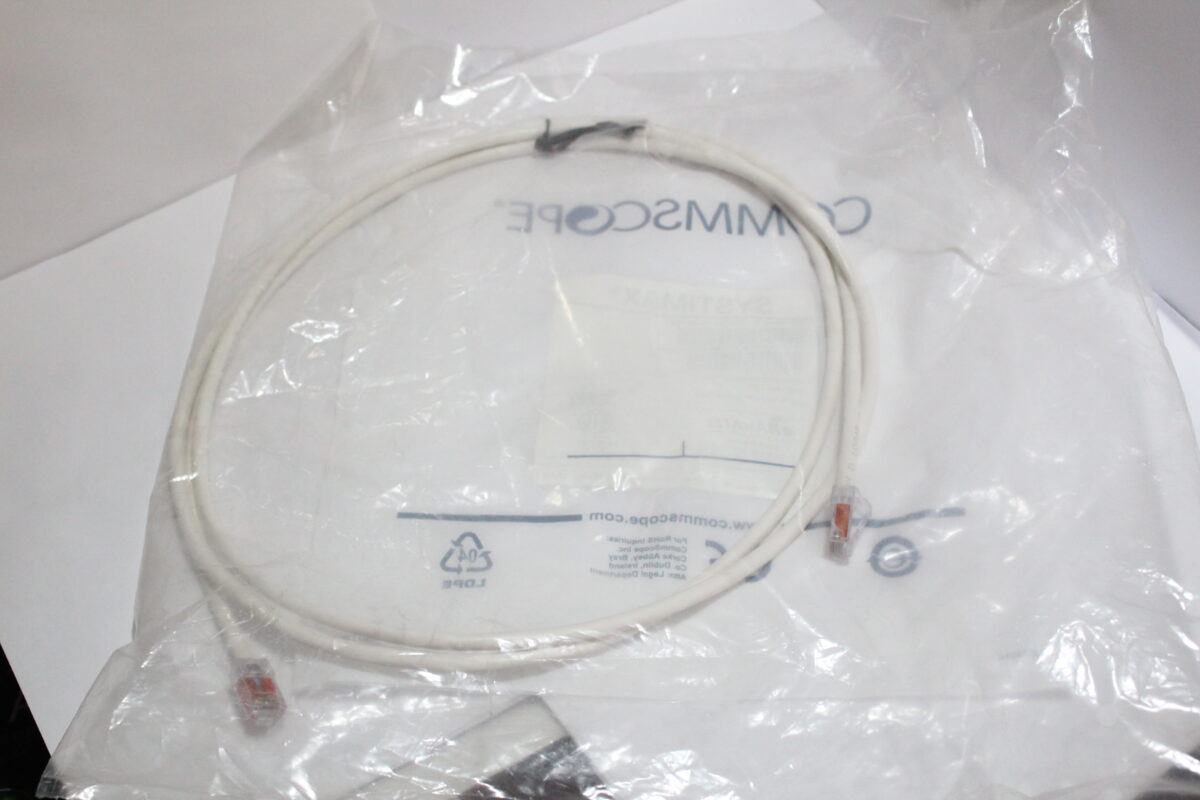 COMMSCOPE: COMMSCOPE SYSTIMAX CPC3312-08F007 GS8E-WH-7FT U/UTP Modular ...